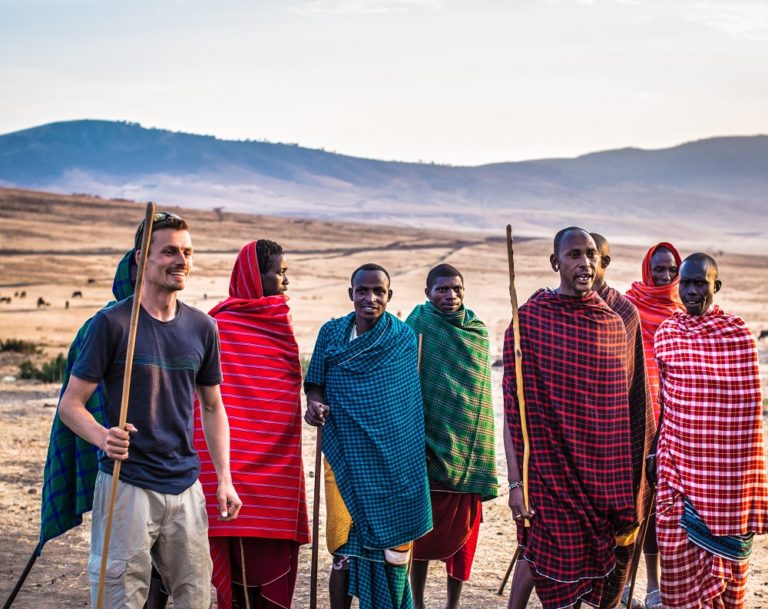 Be a Traveler, Not a Tourist: How to Deepen Your Travel Experience Don ...